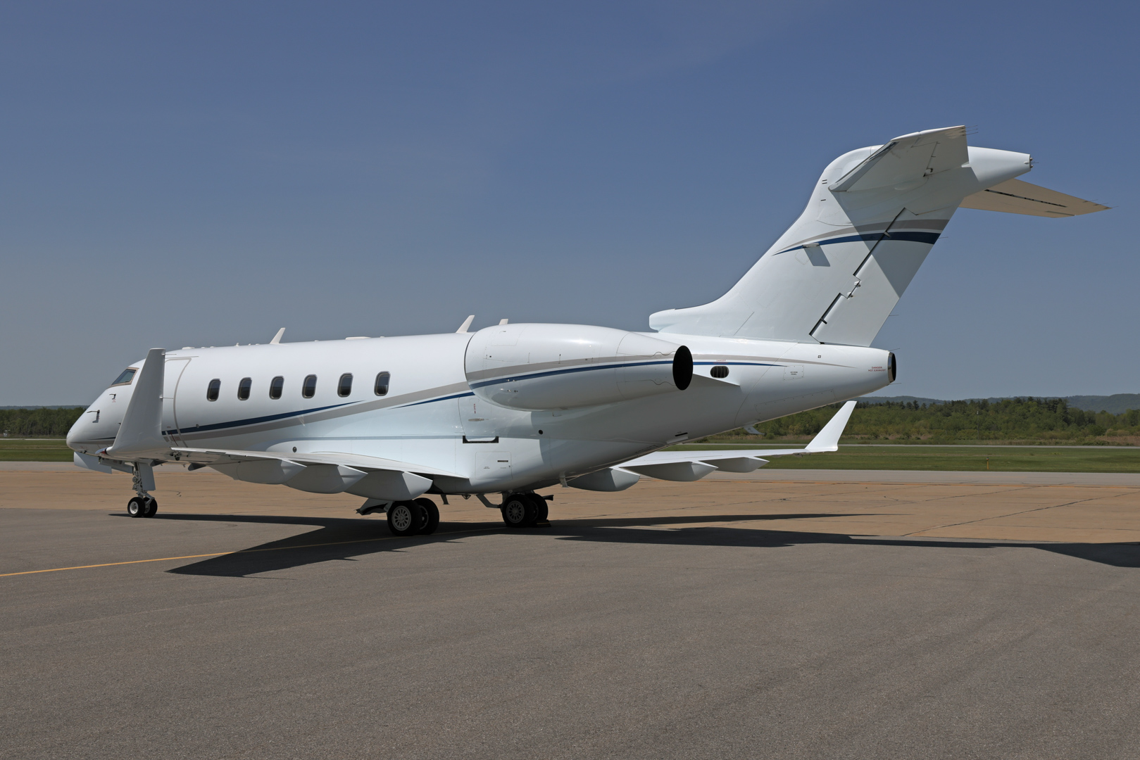 2005 Challenger 300 sn 20054 - CFS Jets