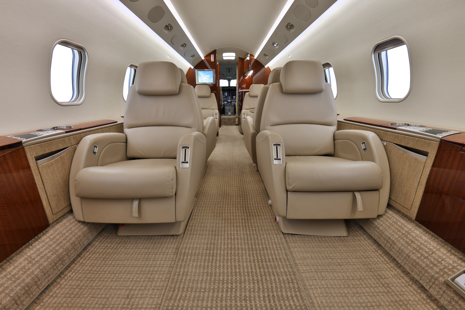2005 Challenger 300 sn 20054 - CFS Jets
